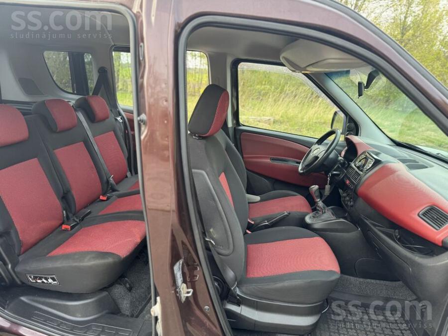 Brown Fiat Doblo 2010 in Kuldiga, with an engine capacity of 1.30 L and mileage of 244 thousand km for 3850 €, photo 9 on AUTOMOTO.COM.LV