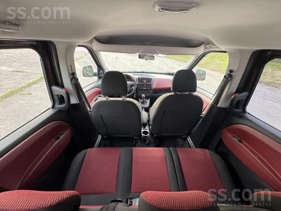Brown Fiat Doblo 2010 in Kuldiga, with an engine capacity of 1.30 L and mileage of 244 thousand km for 3850 €, photo 11 on AUTOMOTO.COM.LV