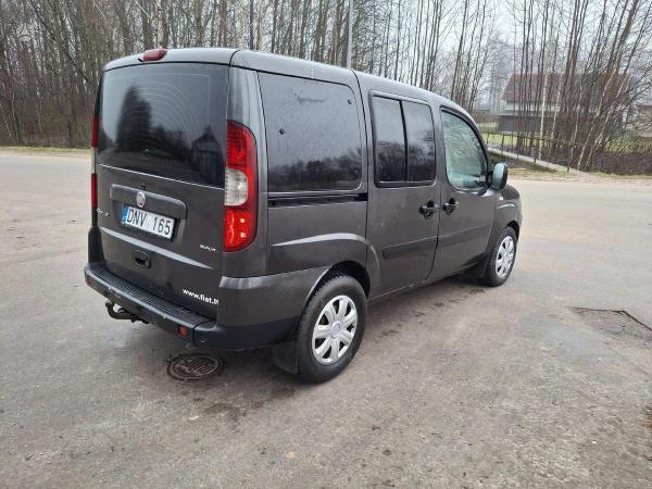Grey Fiat Doblo 2008 in Vilnius, with an engine capacity of 1.91 L and mileage of 345 thousand km for 1200 €, photo 3 on AUTOMOTO.COM.LV