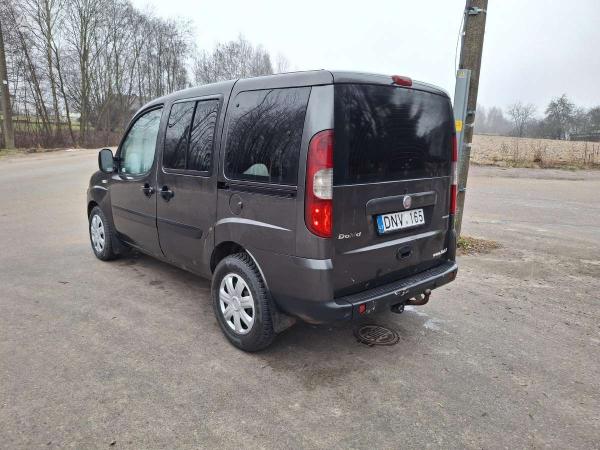 Grey Fiat Doblo 2008 in Vilnius, with an engine capacity of 1.91 L and mileage of 345 thousand km for 1200 €, photo 4 on AUTOMOTO.COM.LV