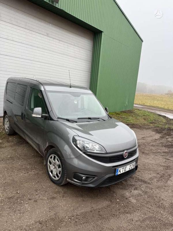 Pelēks Fiat Doblo 2018 Panevēža, ar dzinēja tilpumu 1.60 L un nobraukumu 199 tūkst. km par 6500 €, foto 5 vietnē AUTOMOTO.COM.LV