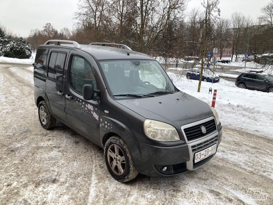 Grey Fiat Doblo 2007 in Vilnius, with an engine capacity of 1.40 L and mileage of 194 thousand km for 2499 €, photo 3 on AUTOMOTO.COM.LV