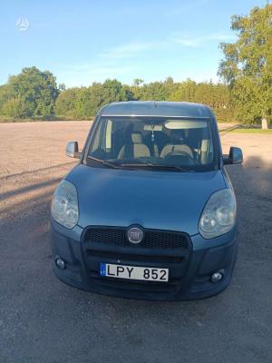 Grey Fiat Doblo 2011 in Klaipeda, with an engine capacity of 1.30 L and mileage of 226 thousand km for 1400 €, photo 4 on AUTOMOTO.COM.LV