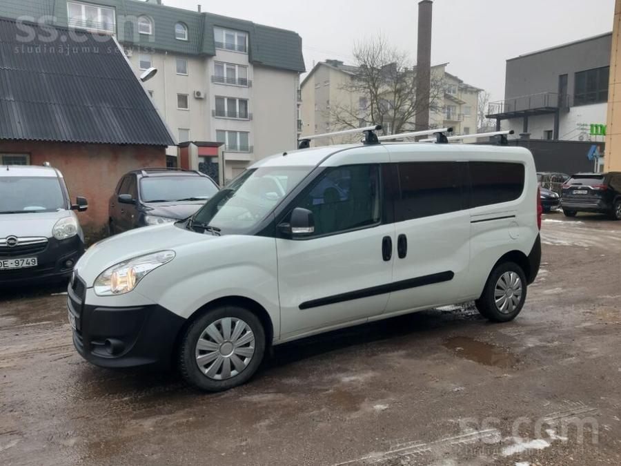 Grey Fiat Doblo 2014 in Daugavpils, with an engine capacity of 1.60 L and mileage of 0 thousand km for 4300 €, photo 8 on AUTOMOTO.COM.LV