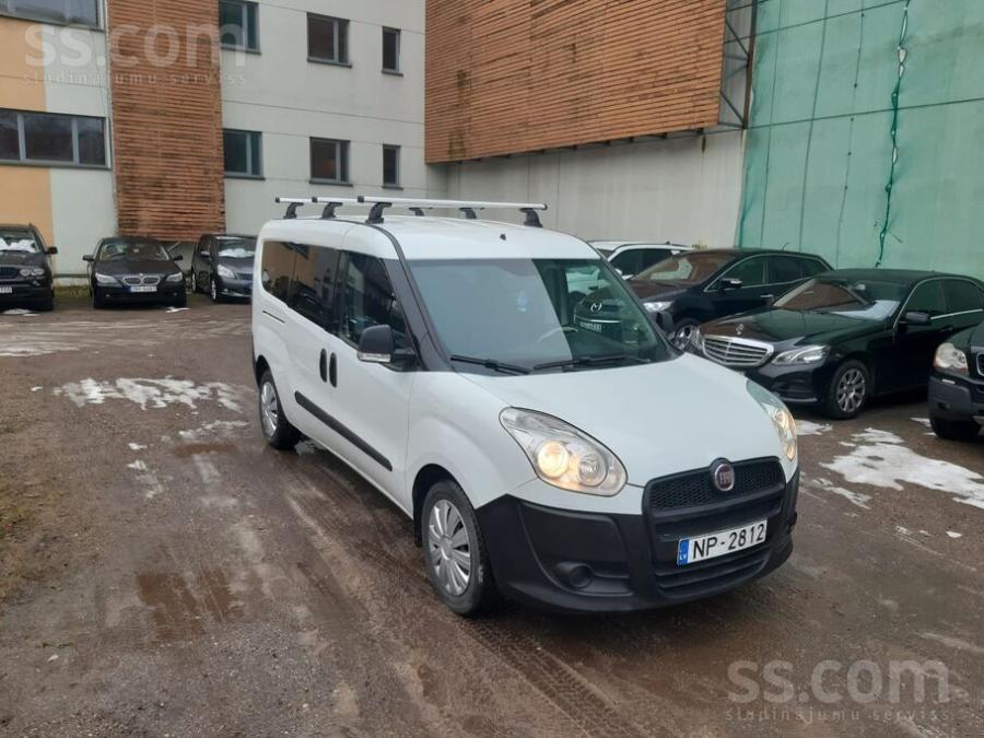 Grey Fiat Doblo 2014 in Daugavpils, with an engine capacity of 1.60 L and mileage of 0 thousand km for 4300 €, photo 9 on AUTOMOTO.COM.LV