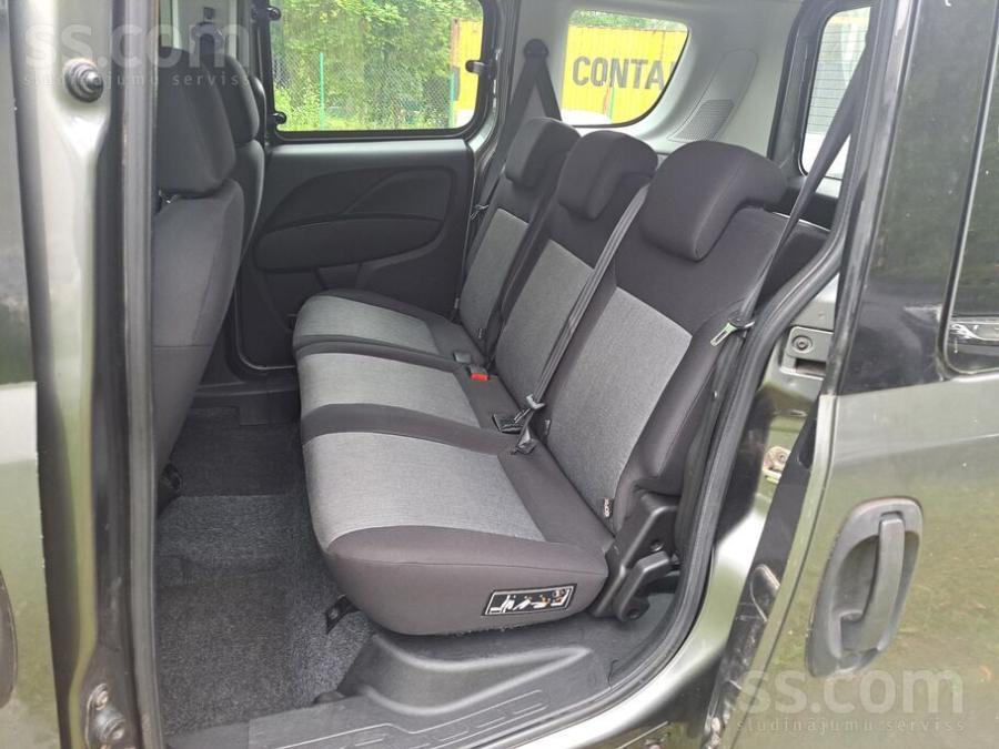 Grey Fiat Doblo 2015 in Riga, with an engine capacity of 1.30 L and mileage of 250 thousand km for 3150 €, photo 7 on AUTOMOTO.COM.LV
