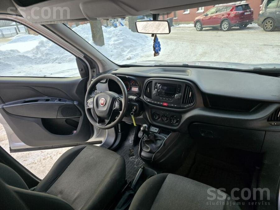 Grey Fiat Doblo 2016 in Daugavpils, with an engine capacity of 1.30 L and mileage of 169 thousand km for 5600 €, photo 12 on AUTOMOTO.COM.LV