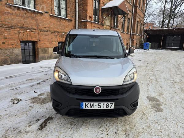 Pelēks Fiat Doblo 2016 Daugavpils, ar dzinēja tilpumu 1.30 L un nobraukumu 169 tūkst. km par 5400 €, foto 3 vietnē AUTOMOTO.COM.LV