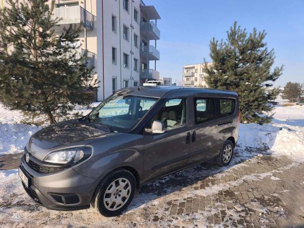 Pelēks Fiat Doblo 2018 Viļņa, ar dzinēja tilpumu 1.60 L un nobraukumu 265 tūkst. km par 5800 €, foto 1 vietnē AUTOMOTO.COM.LV