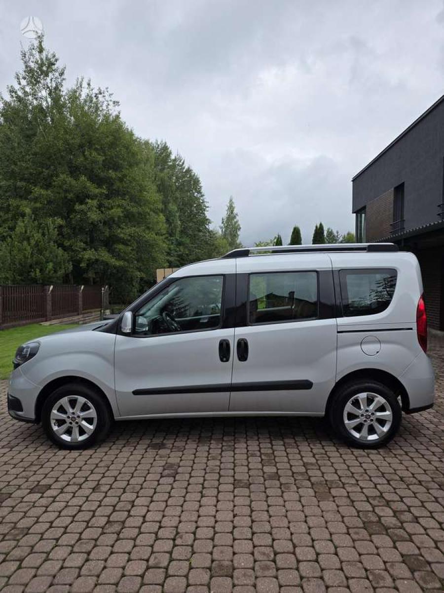 Grey Fiat Doblo 2019 in Radviliskis, with an engine capacity of 1.37 L and mileage of 138 thousand km for 8800 €, photo 8 on AUTOMOTO.COM.LV