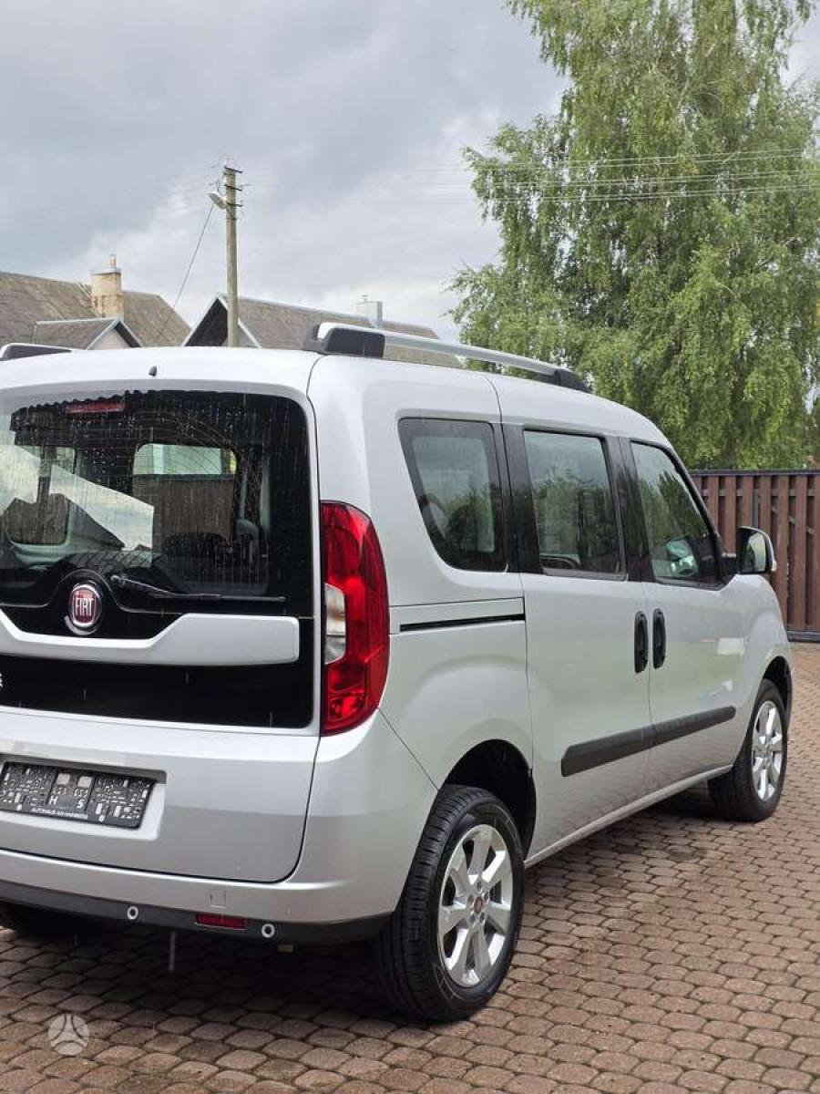 Grey Fiat Doblo 2019 in Radviliskis, with an engine capacity of 1.37 L and mileage of 138 thousand km for 8800 €, photo 12 on AUTOMOTO.COM.LV