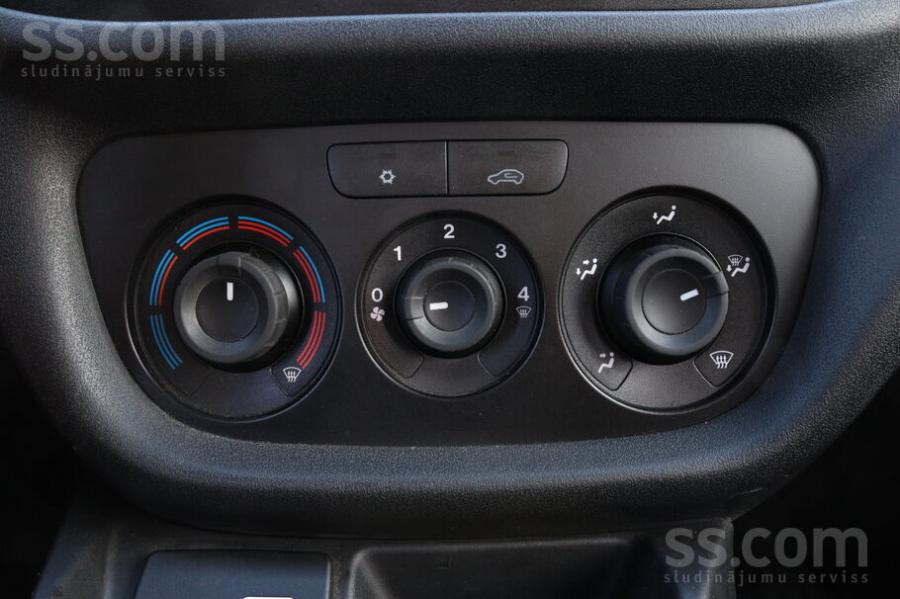 Pelēks Fiat Doblo 2022 Rīga, ar dzinēja tilpumu 1.60 L un nobraukumu 53 tūkst. km par 12990 €, foto 14 vietnē AUTOMOTO.COM.LV