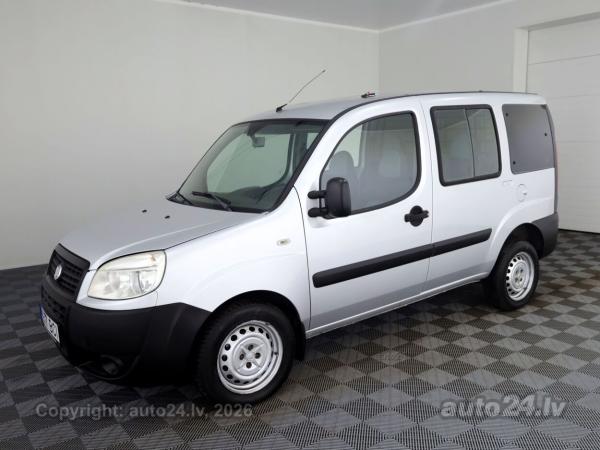 Pelēks Fiat Doblo 2010 Tallina, ar dzinēja tilpumu 1.40 L un nobraukumu 166 tūkst. km par 1499 €, foto 2 vietnē AUTOMOTO.COM.LV
