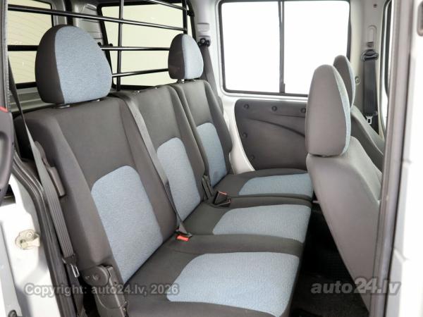 Pelēks Fiat Doblo 2010 Tallina, ar dzinēja tilpumu 1.40 L un nobraukumu 166 tūkst. km par 1499 €, foto 7 vietnē AUTOMOTO.COM.LV
