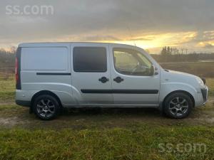 Pelēks Fiat Doblo 2010 Tukums, ar dzinēja tilpumu 1.90 L un nobraukumu 191 tūkst. km par 4990 €, foto 5 vietnē AUTOMOTO.COM.LV