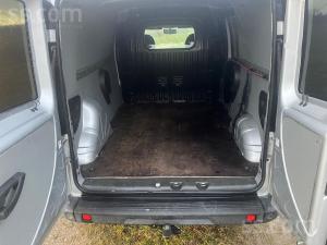 Pelēks Fiat Doblo 2010 Tukums, ar dzinēja tilpumu 1.90 L un nobraukumu 191 tūkst. km par 4990 €, foto 13 vietnē AUTOMOTO.COM.LV