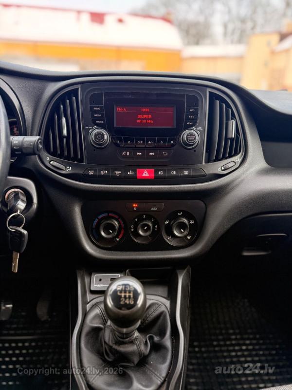 Grey Fiat Doblo 2018 in Tartu, with an engine capacity of 1.60 L and mileage of 184 thousand km for 7500 €, photo 11 on AUTOMOTO.COM.LV