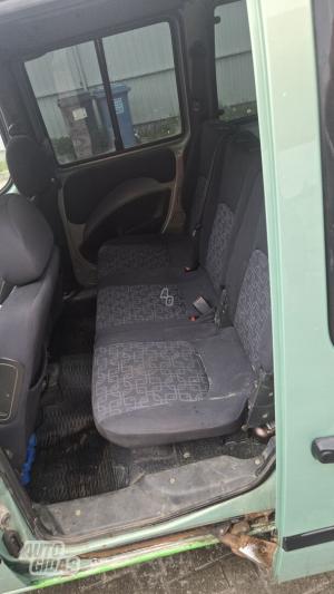 Fiat Doblo 2005 in Prienai, with an engine capacity of 1.90 L and mileage of 379 thousand km for 950 €, photo 10 on AUTOMOTO.COM.LV