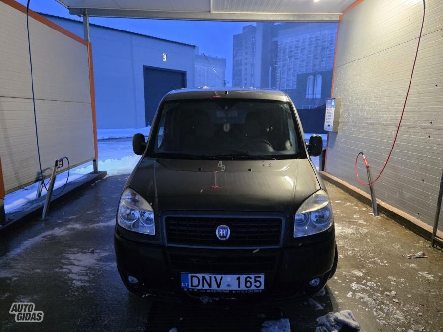 Fiat Doblo 2009 in Kretinga, with an engine capacity of 1.90 L and mileage of 340 thousand km for 1850 €, photo 1 on AUTOMOTO.COM.LV