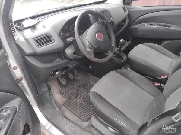 Fiat Doblo 2011 in Kaunas, with an engine capacity of 1.60 L and mileage of 236 thousand km for 1000 €, photo 2 on AUTOMOTO.COM.LV
