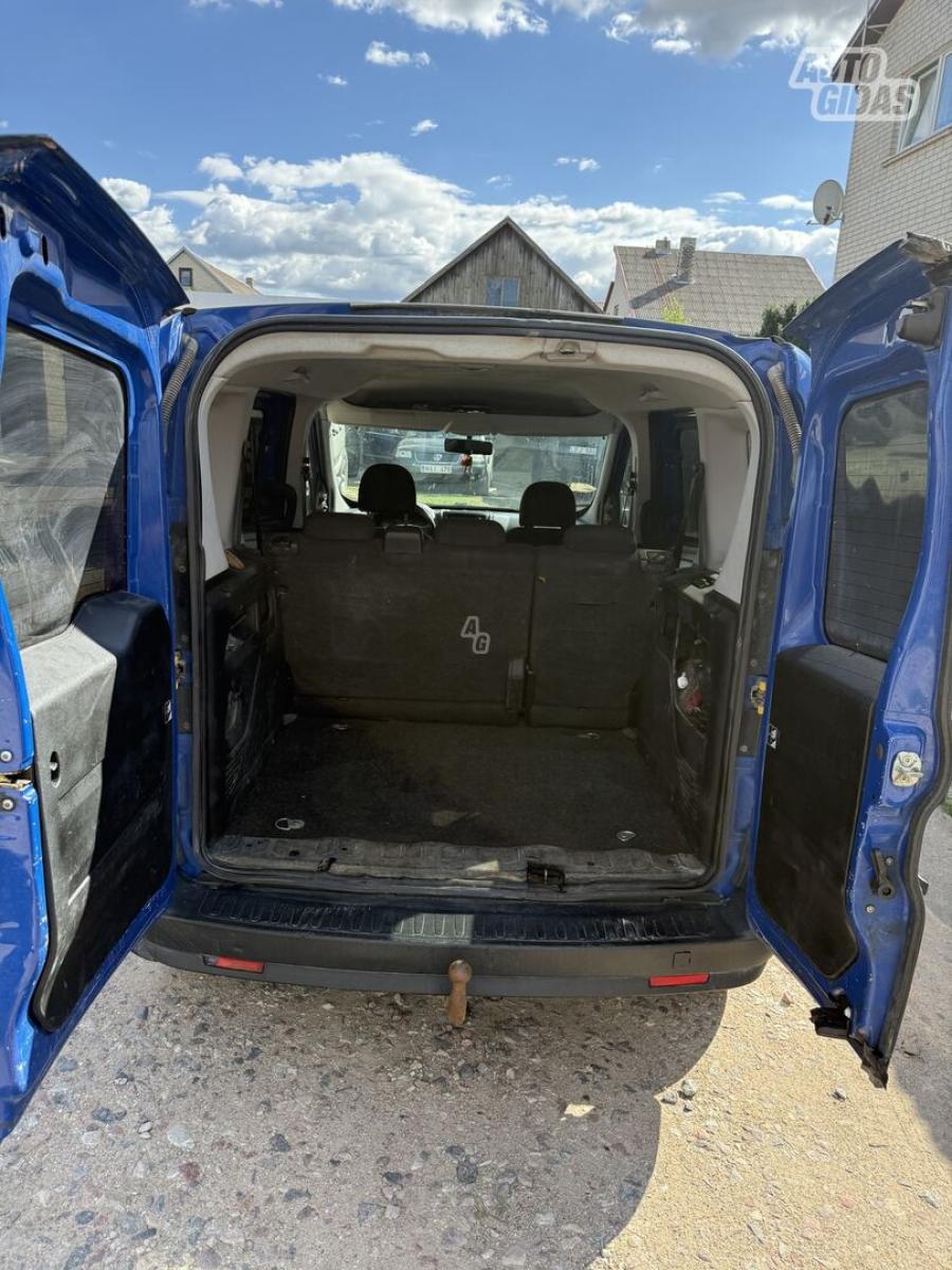 Fiat Doblo 2012 in Marijampole, with an engine capacity of 1.60 L and mileage of 420 thousand km for 1300 €, photo 10 on AUTOMOTO.COM.LV