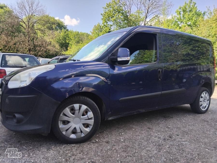 Fiat Doblo 2014 in Kaunas, with an engine capacity of 2.00 L and mileage of 432 thousand km for 1700 €, photo 3 on AUTOMOTO.COM.LV