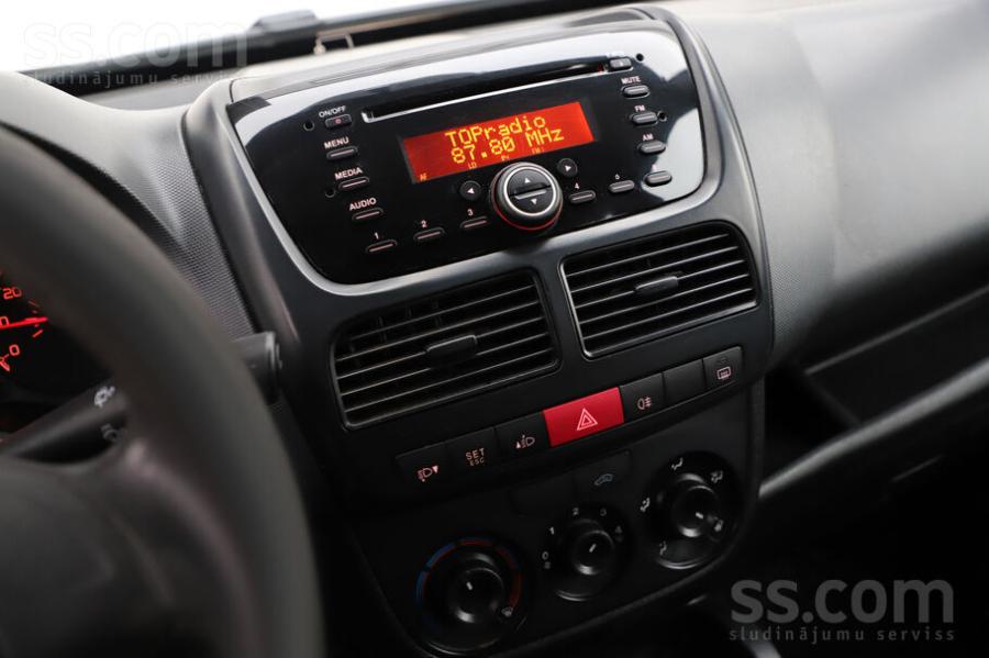 Fiat Doblo 2014 in Tukums, with an engine capacity of 1.30 L and mileage of 195 thousand km for 3990 €, photo 10 on AUTOMOTO.COM.LV