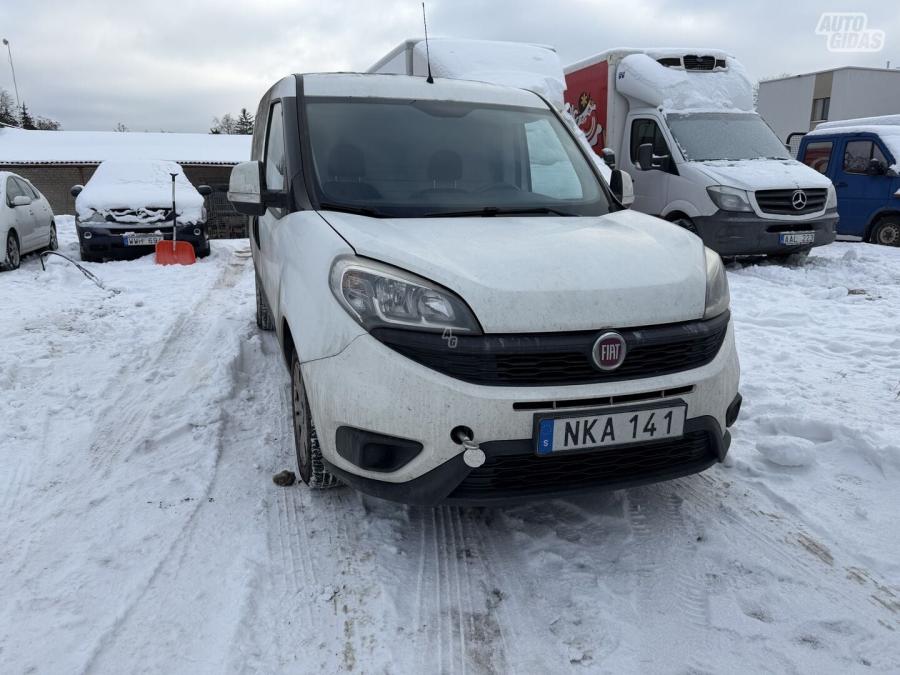 Fiat Doblo 2016 in Sakiai, with an engine capacity of 1.20 L and mileage of 303 thousand km for 2500 €, photo 2 on AUTOMOTO.COM.LV