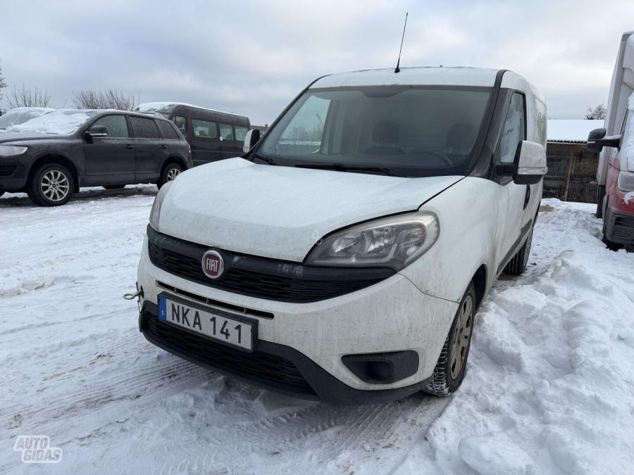 Fiat Doblo 2016 in Sakiai, with an engine capacity of 1.20 L and mileage of 303 thousand km for 2500 €, photo 3 on AUTOMOTO.COM.LV