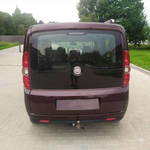 Red Fiat Doblo 2013 in Birzai, with an engine capacity of 1.37 L and mileage of 214 thousand km for 3650 €, photo 10 on AUTOMOTO.COM.LV