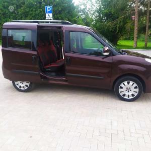 Red Fiat Doblo 2013 in Birzai, with an engine capacity of 1.37 L and mileage of 214 thousand km for 3650 €, photo 16 on AUTOMOTO.COM.LV