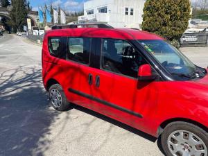 Sarkans Fiat Doblo 2015 Šauļi, ar dzinēja tilpumu 1.60 L un nobraukumu 260 tūkst. km par 4500 €, foto 4 vietnē AUTOMOTO.COM.LV