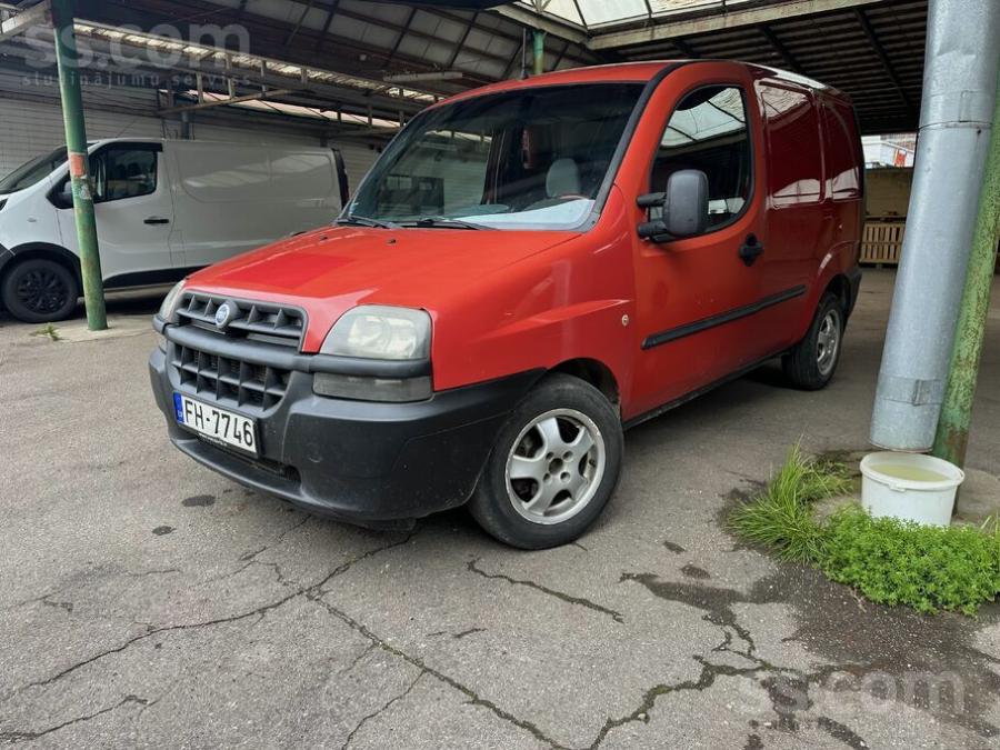 Sarkans Fiat Doblo 2004 Rīga, ar dzinēja tilpumu 1.30 L un nobraukumu 323 tūkst. km par 750 €, foto 2 vietnē AUTOMOTO.COM.LV
