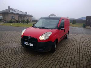 Red Fiat Doblo 2010 in Vilnius, with an engine capacity of 1.60 L and mileage of 390 thousand km for 1650 €, photo  on AUTOMOTO.COM.LV