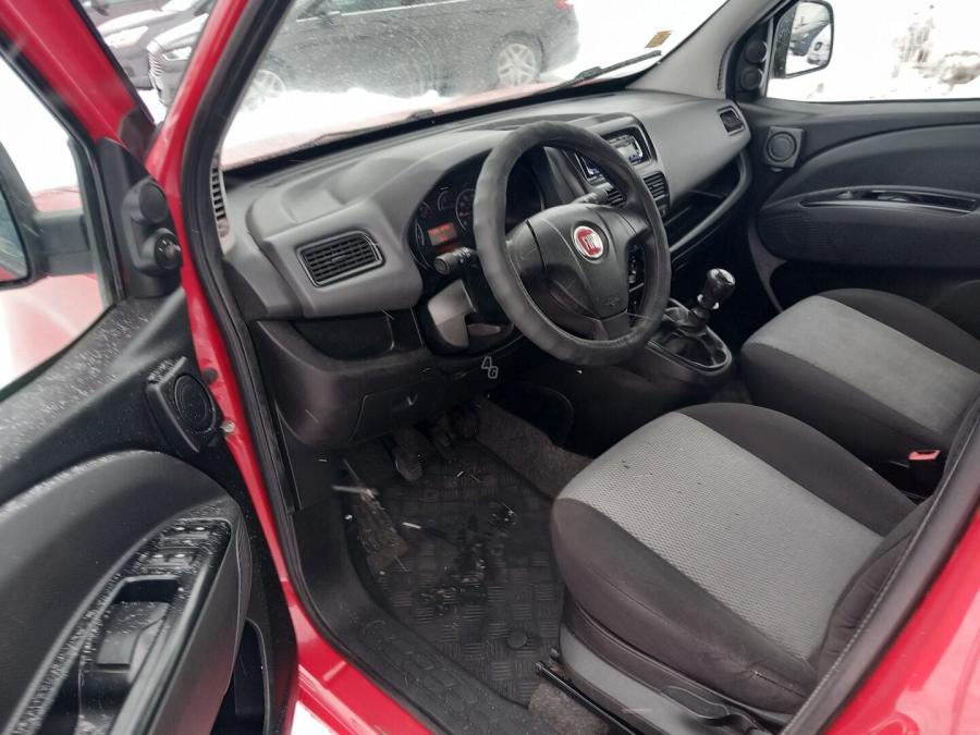 Sarkans Fiat Doblo 2014 Klaipėda, ar dzinēja tilpumu 1.60 L un nobraukumu 243 tūkst. km par 3800 €, foto 18 vietnē AUTOMOTO.COM.LV