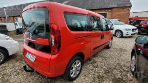 Sarkans Fiat Doblo 2019 Daugavpils, ar dzinēja tilpumu 1.60 L un nobraukumu 213 tūkst. km par 9950 €, foto 4 vietnē AUTOMOTO.COM.LV