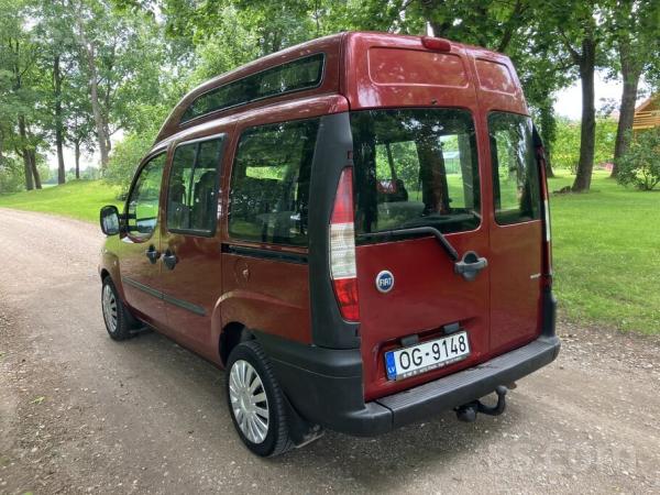 Red Fiat Doblo 2006 in Jelgava, with an engine capacity of 1.30 L and mileage of 251 thousand km for 1850 €, photo 6 on AUTOMOTO.COM.LV