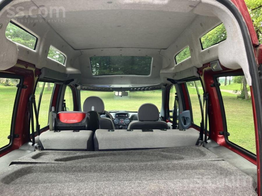 Sarkans Fiat Doblo 2006 Jelgava, ar dzinēja tilpumu 1.30 L un nobraukumu 251 tūkst. km par 1850 €, foto 16 vietnē AUTOMOTO.COM.LV