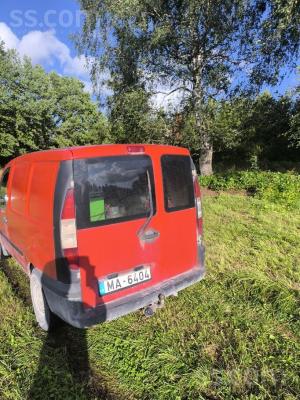 Red Fiat Doblo 2001 in Jelgava, with an engine capacity of 1.90 L and mileage of 158 thousand km for 1700 €, photo 4 on AUTOMOTO.COM.LV