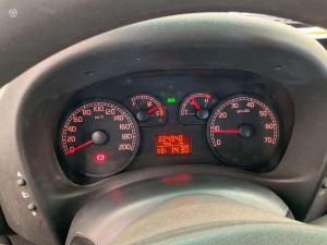 Red Fiat Doblo 2009 in Vilnius, with an engine capacity of 1.37 L and mileage of 227 thousand km for 2400 €, photo 8 on AUTOMOTO.COM.LV