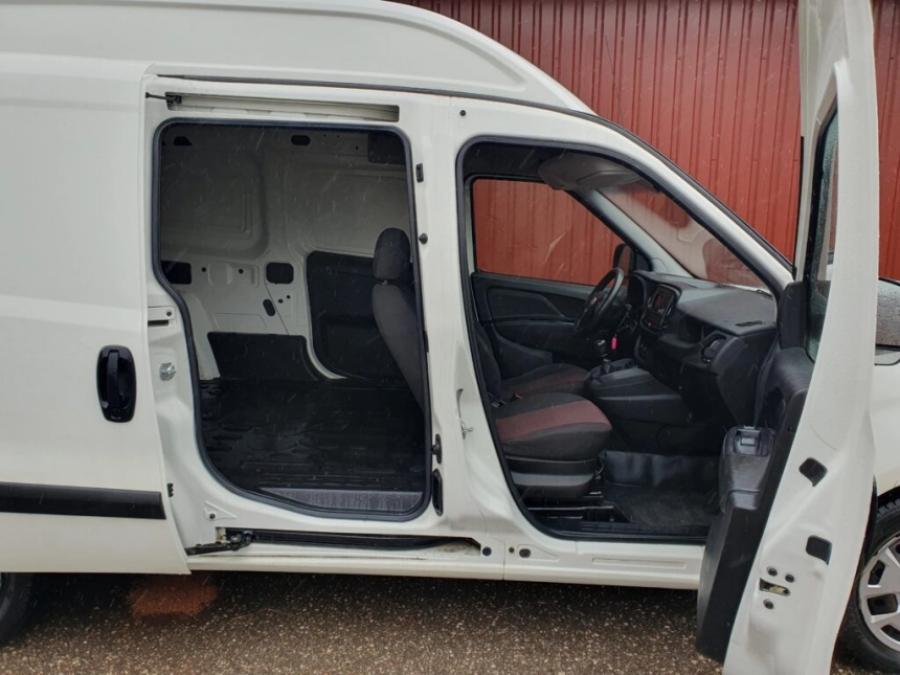 Fiat Doblo 2015 Rīga, ar dzinēja tilpumu 1.60 L un nobraukumu 253 tūkst. km par 5550 €, foto 7 vietnē AUTOMOTO.COM.LV