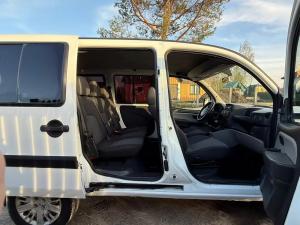 White Fiat Doblo 2008 in Riga, with an engine capacity of 1.30 L and mileage of 380 thousand km for 2300 €, photo 10 on AUTOMOTO.COM.LV