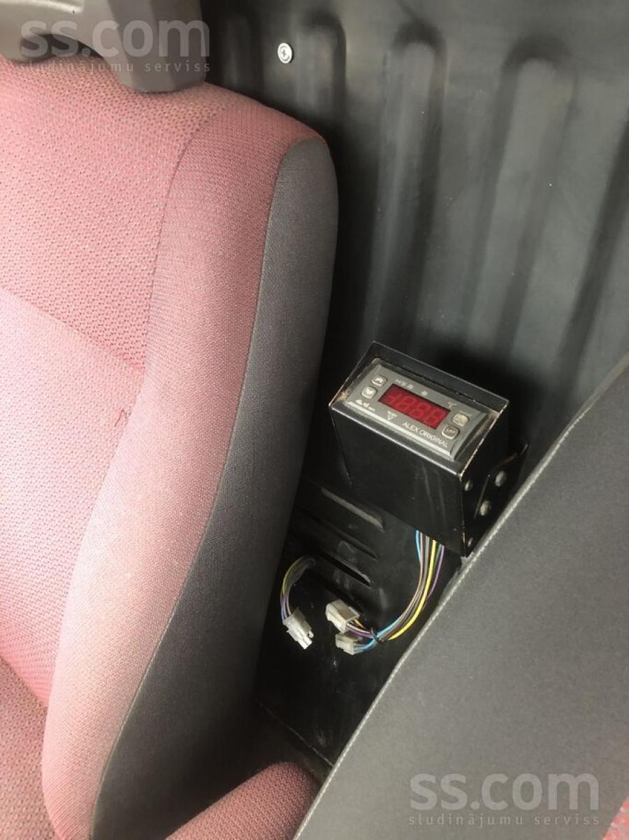 Balts Fiat Doblo 2007 Ogre, ar dzinēja tilpumu 1.90 L un nobraukumu 401 tūkst. km par 2050 €, foto 8 vietnē AUTOMOTO.COM.LV
