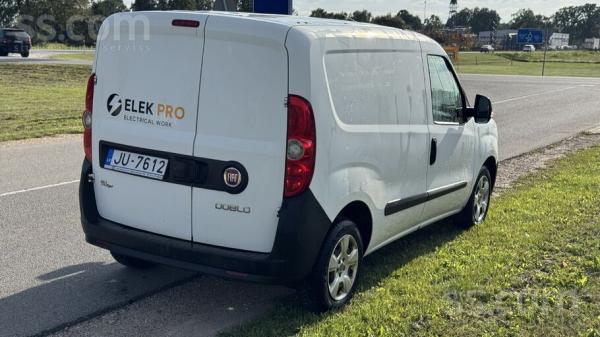 White Fiat Doblo 2014 in Riga, with an engine capacity of 1.30 L and mileage of 193 thousand km for 3600 €, photo 6 on AUTOMOTO.COM.LV