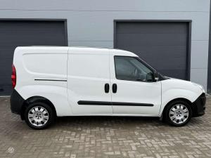 White Fiat Doblo 2014 in Vilnius, with an engine capacity of 1.60 L and mileage of 257 thousand km for 4900 €, photo 4 on AUTOMOTO.COM.LV