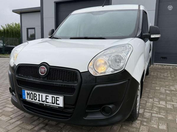 White Fiat Doblo 2014 in Vilnius, with an engine capacity of 1.60 L and mileage of 257 thousand km for 4900 €, photo 5 on AUTOMOTO.COM.LV