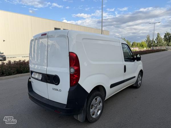 Balts Fiat Doblo 2015 Viļņa, ar dzinēja tilpumu 1.60 L un nobraukumu 177 tūkst. km par 2550 €, foto 5 vietnē AUTOMOTO.COM.LV