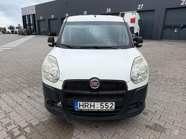 White Fiat Doblo 2015 in Klaipeda, with an engine capacity of 1.25 L and mileage of 180 thousand km for 1500 €, photo 1 on AUTOMOTO.COM.LV
