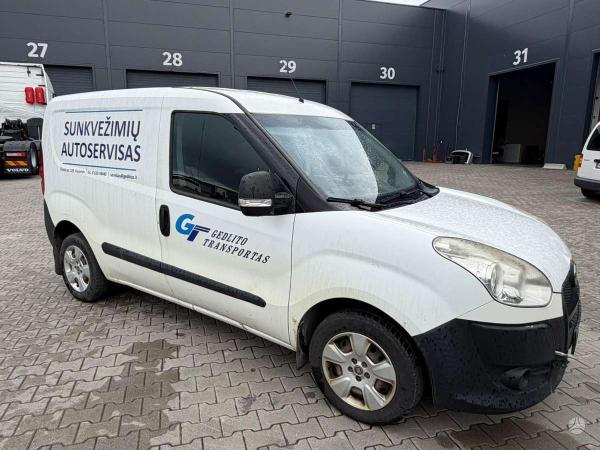 White Fiat Doblo 2015 in Klaipeda, with an engine capacity of 1.25 L and mileage of 180 thousand km for 1500 €, photo 2 on AUTOMOTO.COM.LV