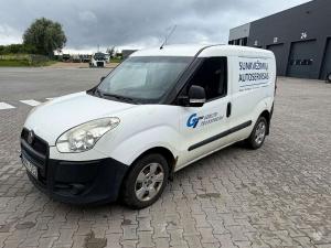 White Fiat Doblo 2015 in Klaipeda, with an engine capacity of 1.25 L and mileage of 180 thousand km for 1500 €, photo 4 on AUTOMOTO.COM.LV